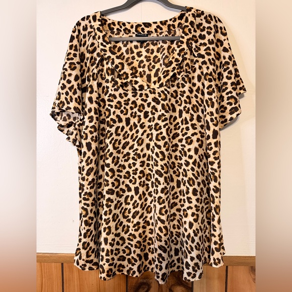 torrid | Tops | Torrid Leopard Print Top | Poshmark